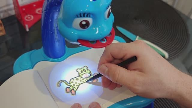 ПРОЕКТОР ДЛЯ РИСОВАНИЯ ДЕТЯМ ЗА КОПЕЙКИ🎬