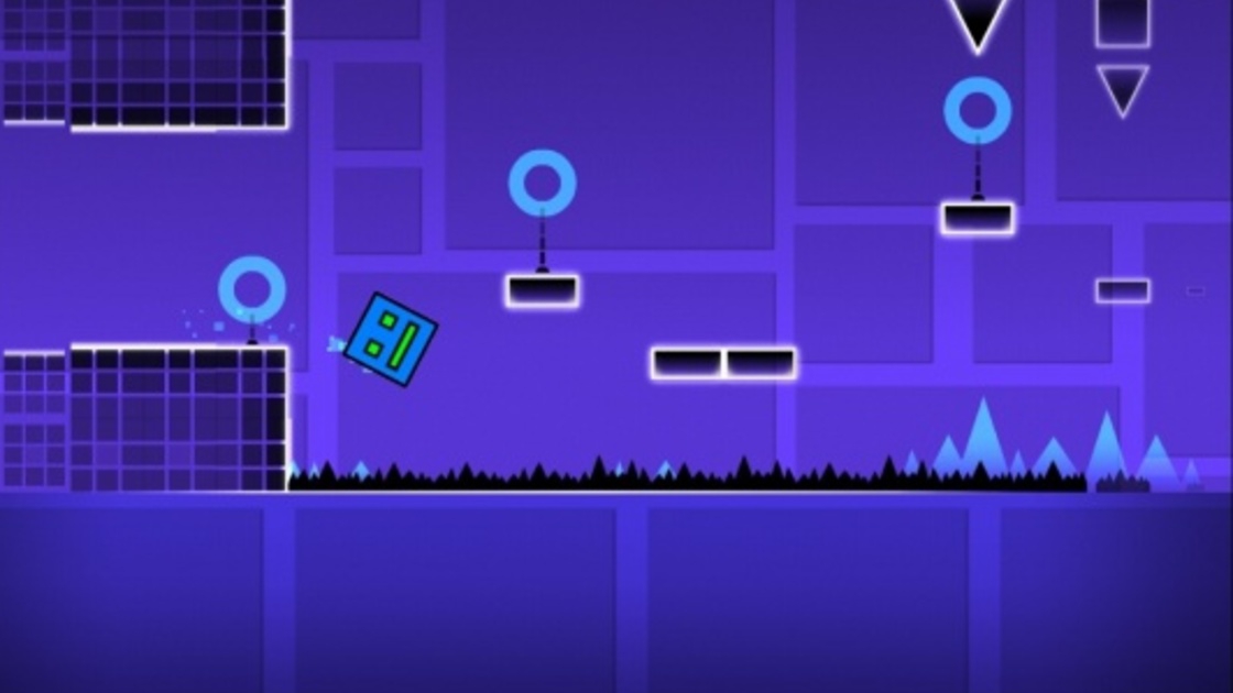 ЛЮБЛЮ И НЕНАВИЖУ GEOMETRY DASH