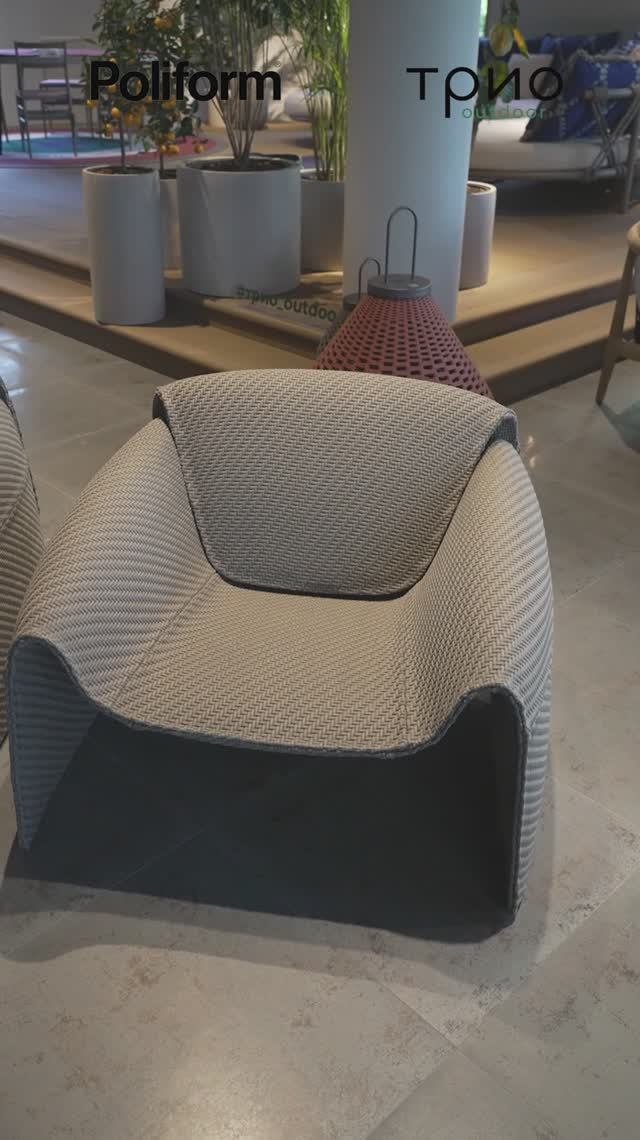 Уличное кресло Le Club Visione от Poliform