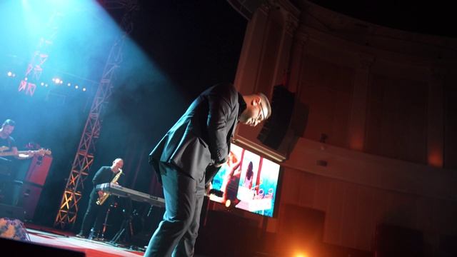 Мотивационный концерт для женщин «Полюби себя». Брендон Стоун в Санкт-Петербурге 2025