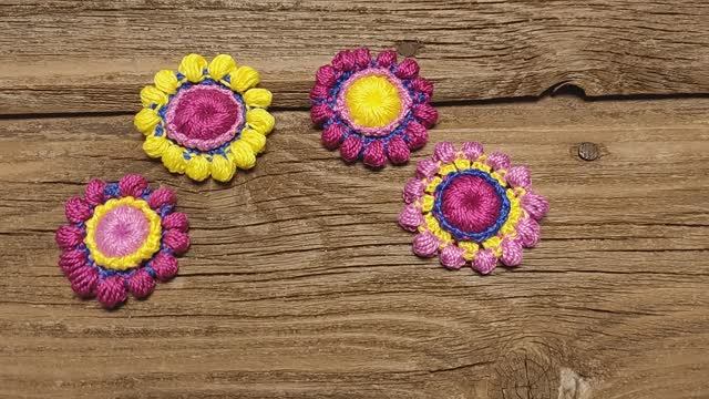 Вяжем шишечки крючком для солнышка