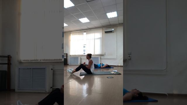 Табата с гантелями по 1 кг.! 20-10-8-13!