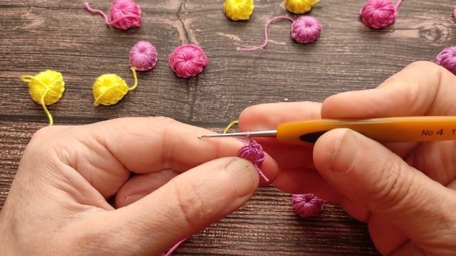 Объёмные ягодки на бурдоне Фриформ крючком