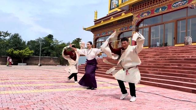 Latest TibetanGorsheyསྒོར་གཞས་གསར་པ། བཀྲ་ཤིས་སྐོར་བྲོ།།། ལྷག་དཀར་བཟང་། #newtibetangorshey