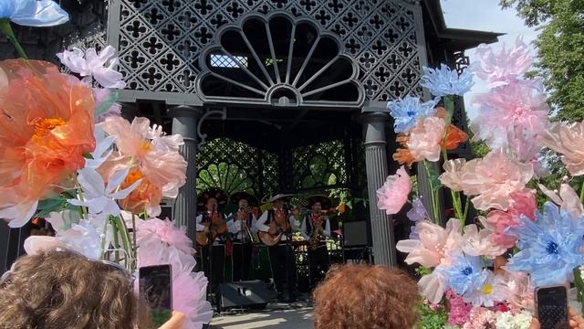 Москва. LATINA FEST Песенка про рыбку.