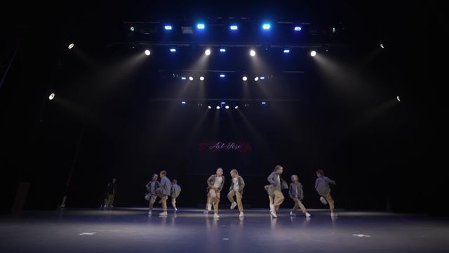 Street Styles 6-8 лет (рук. Козловцева Алёна)