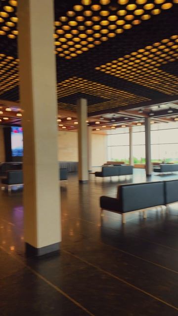 Ресепшен первого советского туристического комплекса. ГТК «Суздаль»