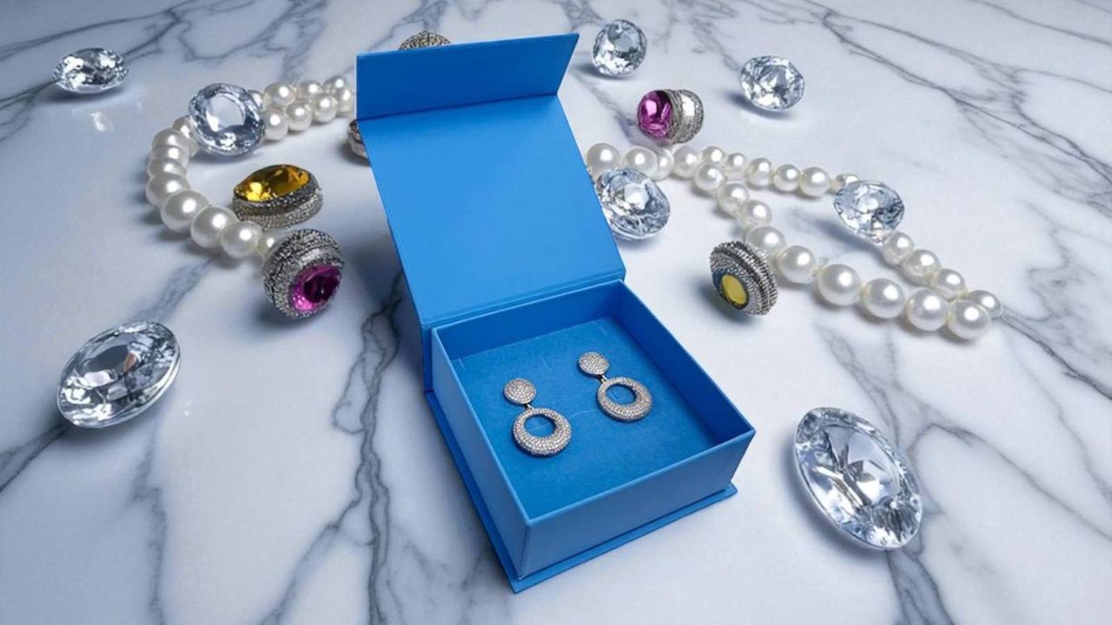 Упаковка на магните ювелирная для комплектов 9.5 х 9.0 х 4.0 Синяя