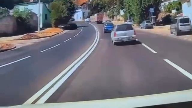 ДТП с опрокидыванием автомобиля на улице Котовского