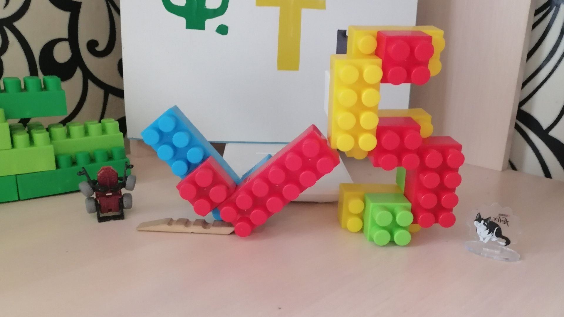 Старый против новый киндер сюрприз