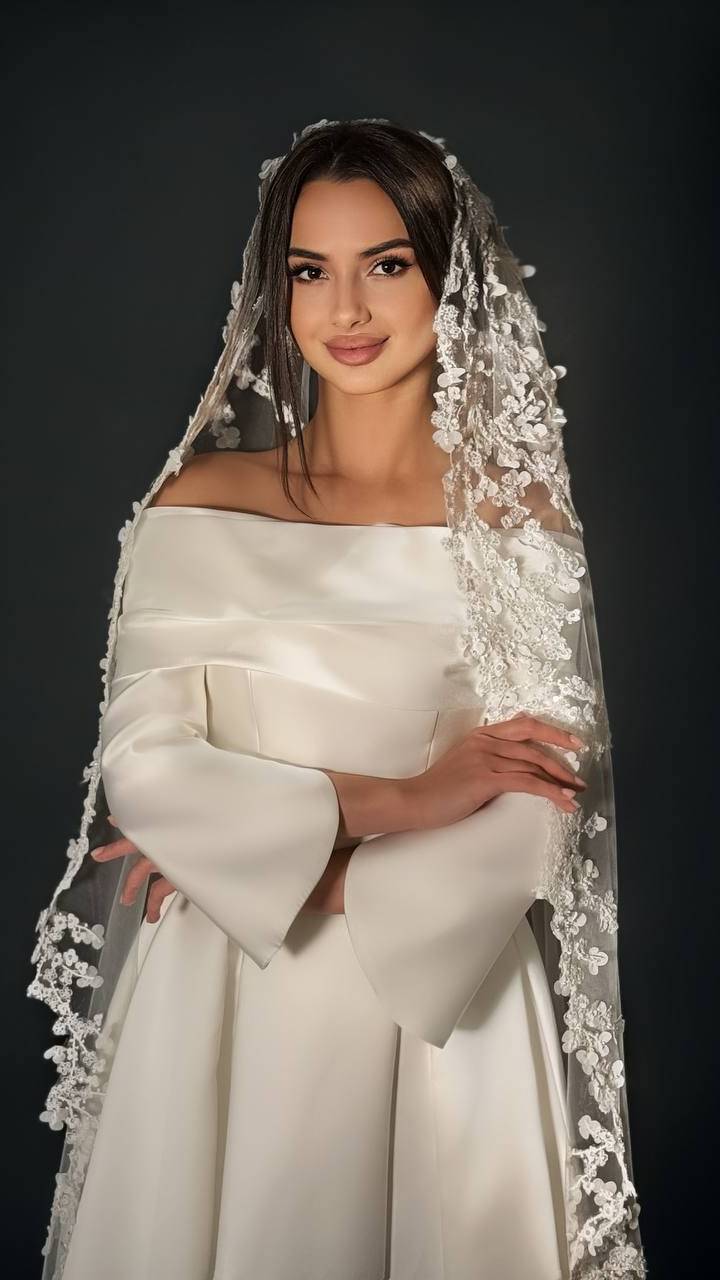 Атласное минималистичное свадебное платье Хельга #домневесты