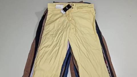 Лот 329 Брюки мж Англия Крем цена 1200р_кг вес 9,3кг 27ед