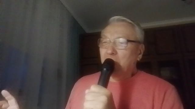 Песня. Есть только миг. Авторы: А. Зацепин и Л. Дербенев.