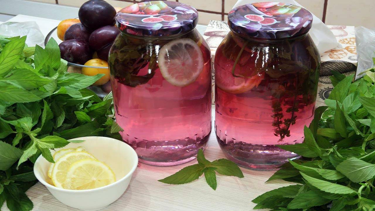 Компот из базилика и лимона на зиму