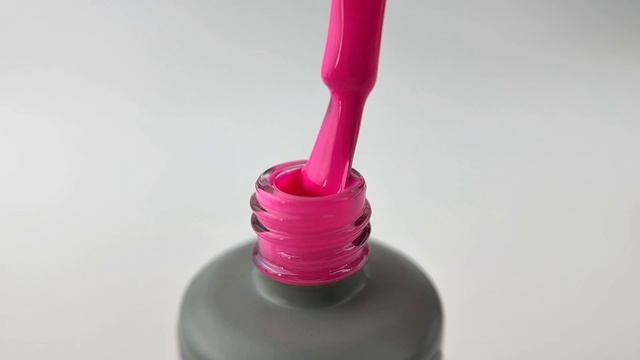 Выкраска: UNO, Однофазный гель лак для ногтей ONE STEP PEDICURE LINE №126, ярко-розовый