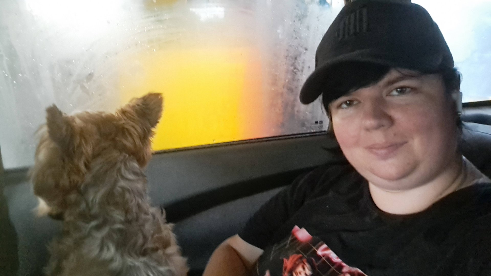 Приехали домой. С новыми силами за работу💥 на кухне -готовлю, солим огурцы.  20.07.25г