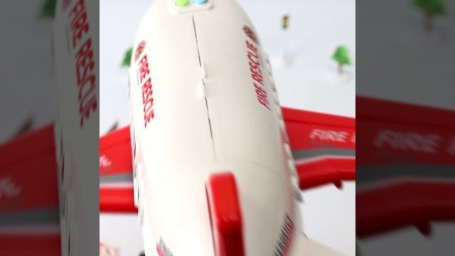 LP200689168-самолет-парковка пожарная техника