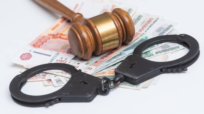 Военных врачей в Краснодаре обвиняют в получении взяток от раненых бойцов