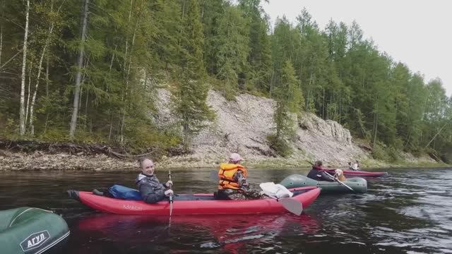 Сплав с Девчонками по Таёжной Реке. Ночёвка в палатках. Добрые походы.