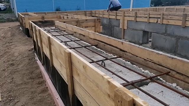 Как сделать МОНОЛИТНЫЙ АРМО ПОЯС фундамент фбс@builder-ideas_STROITEL