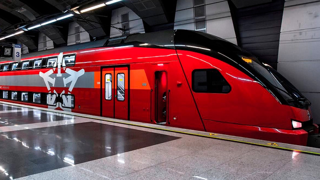 🄼🄾🅂🄲🄾🅆 🇷🇺 АЭРОЭКСПРЕСС из ШЕРЕМЕТЬЕВО на БЕЛОРУССКИЙ ВОКЗАЛ / КРАСНАЯ ПЛОЩАДЬ ночью