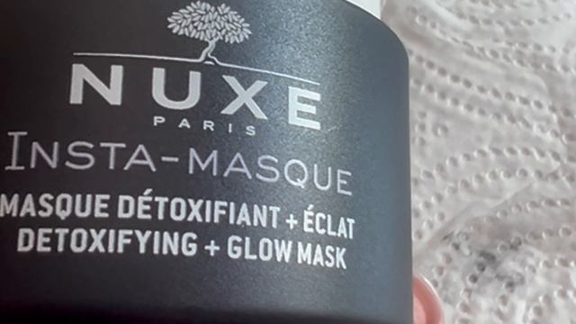 Это шедевр! Черная Insta маска( Nuxe Masque Détoxifiant + Eclat Insta-Masque).