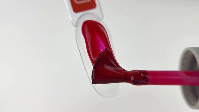 Выкраска: UNO, Однофазный гель лак для ногтей ONE STEP PEDICURE LINE №121, красный