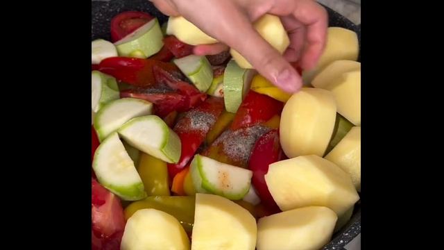 Басма, это то блюдо, которое идеально подходит для сезона овощей