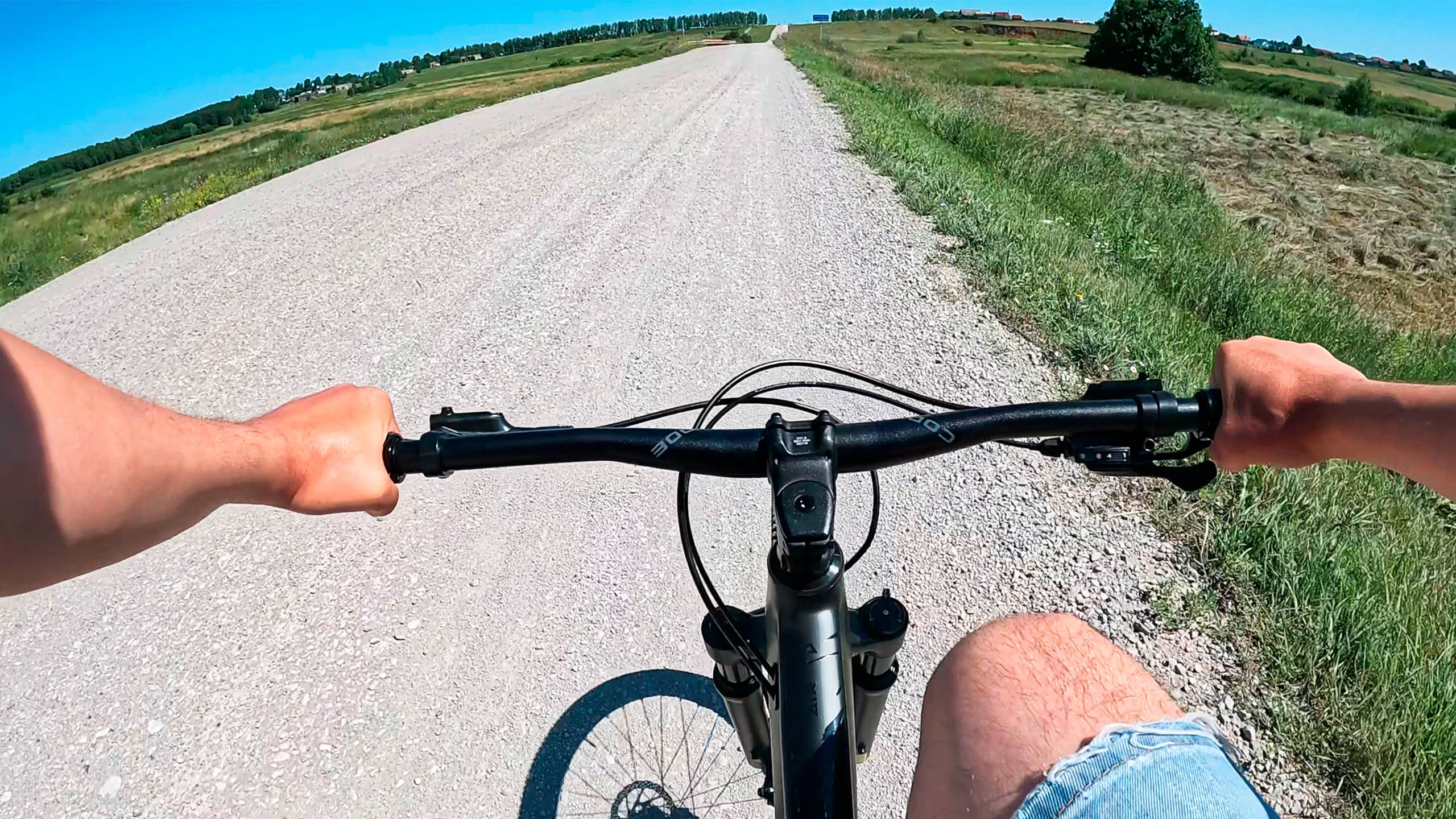 Поездка и простые покатушки на велике по деревне