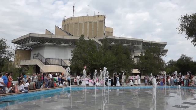 Открытие фонтана в Астрахани(часть 2-я)