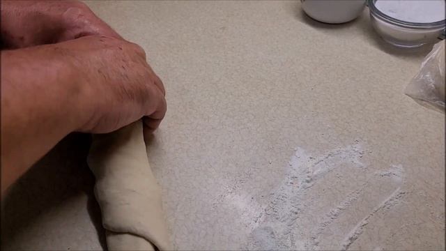 Узбекская лепешка с луком или цебуляж