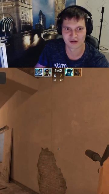 Динозавр вышел на шорт #twich #cs2 #кс2