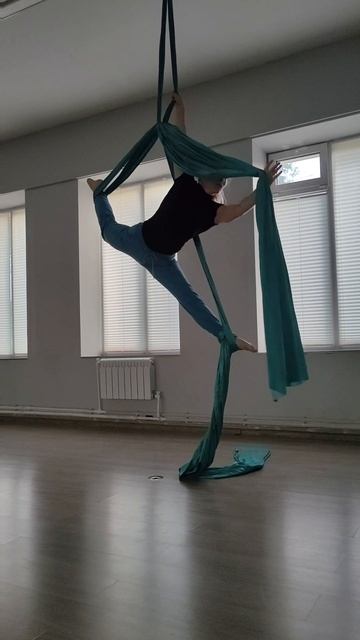 Aerial Silks /Воздушные полотна