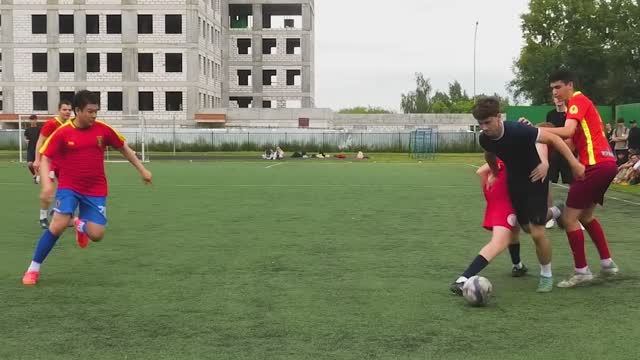 Как Егор Кутинов четверых убрал