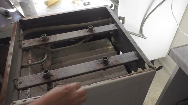 Что внутри старой газовой плиты, любопытствую