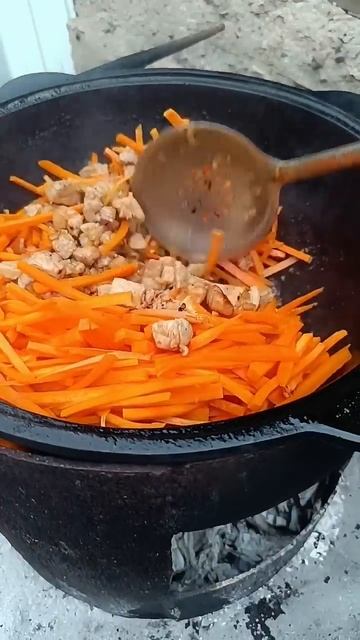 Плов от любимого мужа. #плов #пловрецепт #пловнакостре #вкуснаяеда #пловвказане #еданакостре #еда