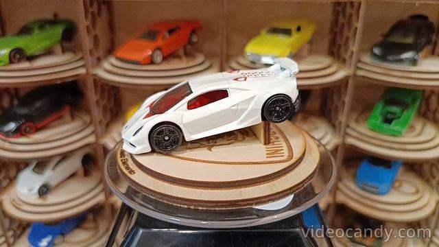 Lamborghini Sesto Elemento