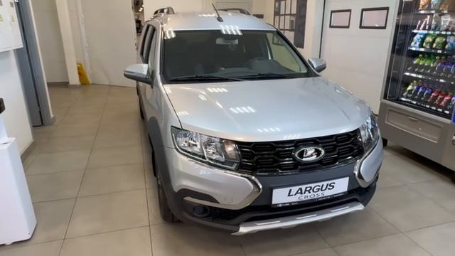 Lada (ВАЗ) Largus Cross 1.6 MT Enjoy (106 л.с.) серебряный