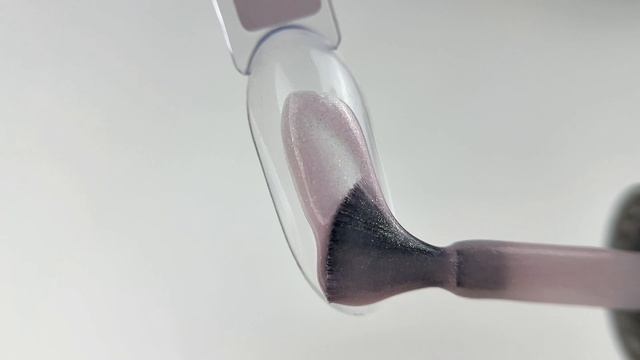 Выкраска:UNO, Однофазный гель лак для ногтей ONE STEP PEDICURE LINE №136, светло-розовый с шиммером
