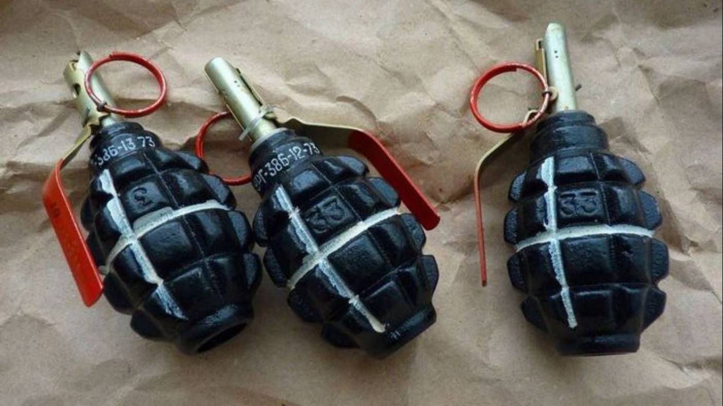 Что означает цвет «лимонки»: чем черная граната отличается от зеленой