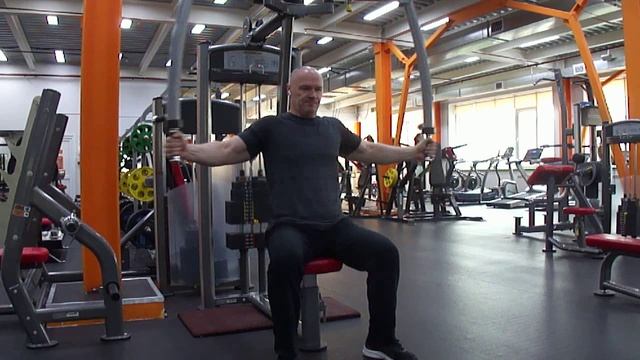 Жим лёжа в 56 лет. К силе через массу. Мц11. Д3.