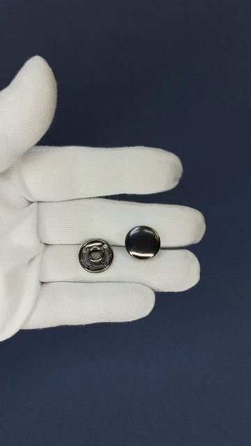 Кнопка темный никель крупная. Артикул 05683