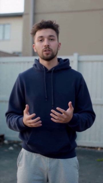 ИИ-аватар молодой человек