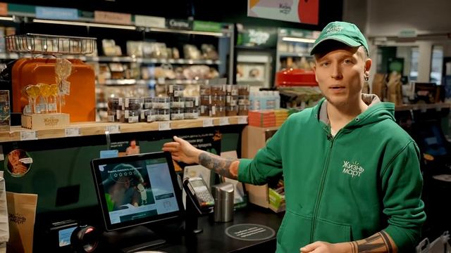 Работа с кассой // Жизньмарт