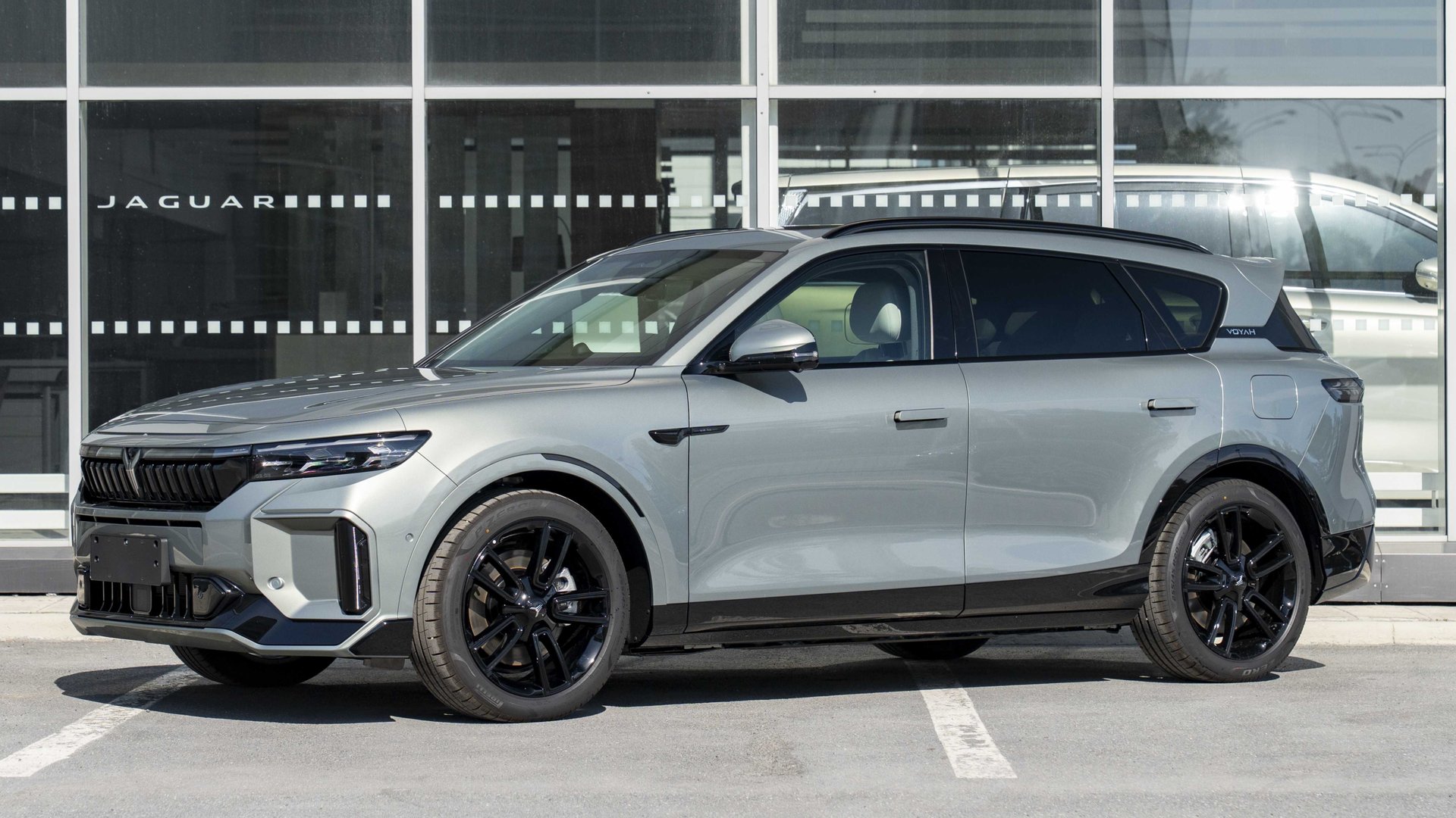 Voyah Free SE (Зеленый Шелк), 2025