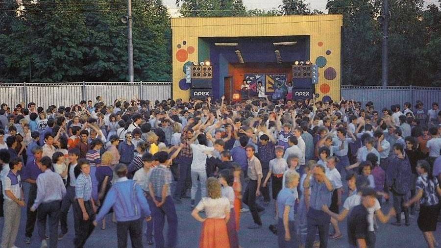 А мне то зачем. Песни танцплощадок 70-х.