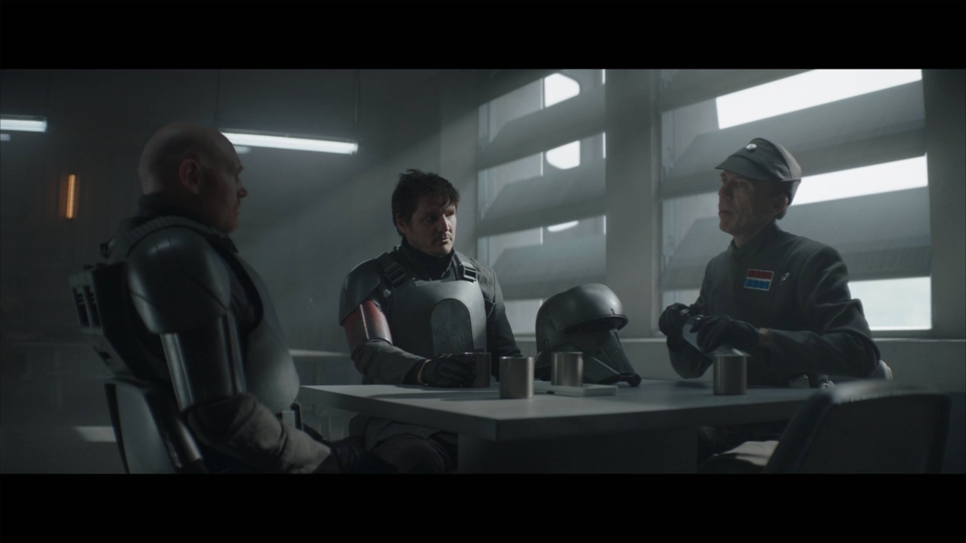 Мандолорец 2 сезон 7 серия Имперский офицер  отряд Инферно Иден Версио и Операция Зола обзор