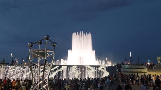 Фонтан "Стальное сердце России" 2-2