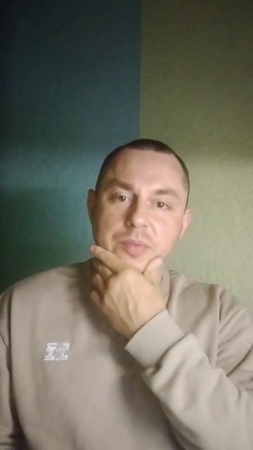 Денис Толкунов | Шаг 8 Finstrip: Текстовые нейросети и создание промптов