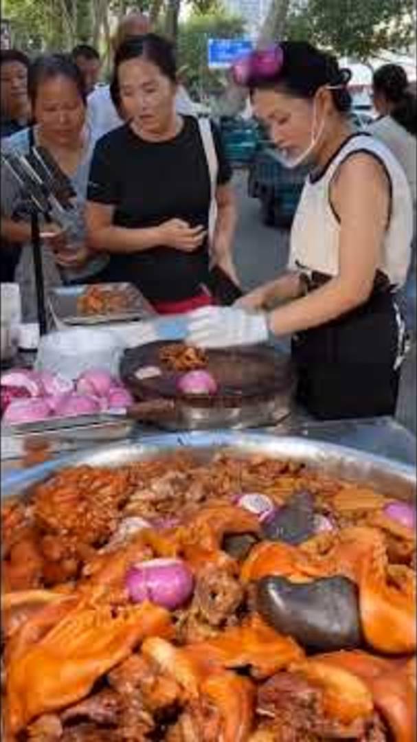 Уличная еда в реальном времени